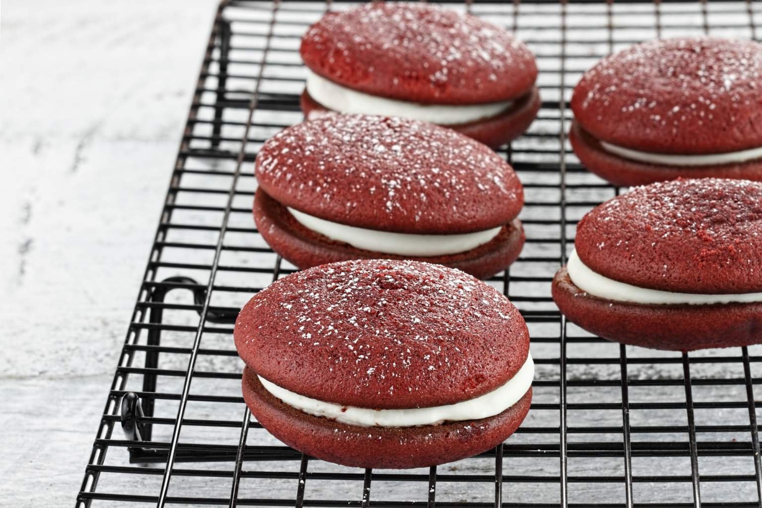 Lean and Green Red Velvet Whoopie Pies - Optavia Lean And Green Recipes